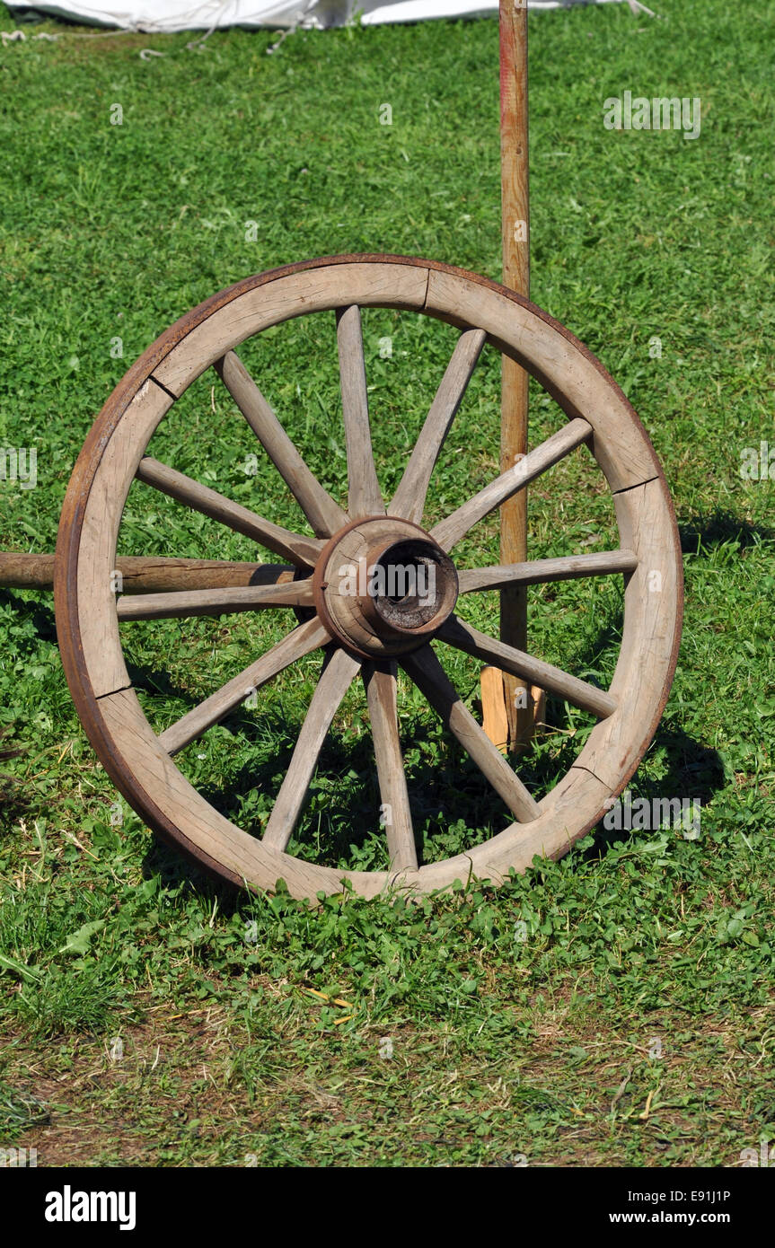 Old Wooden Wheel Stock Photo - Alamy