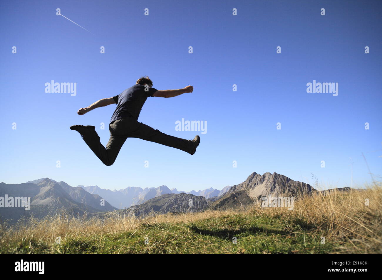 Mid life mann hi-res stock photography and images - Alamy