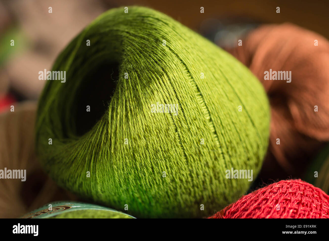 Green yarn hi-res stock photography and images - Alamy