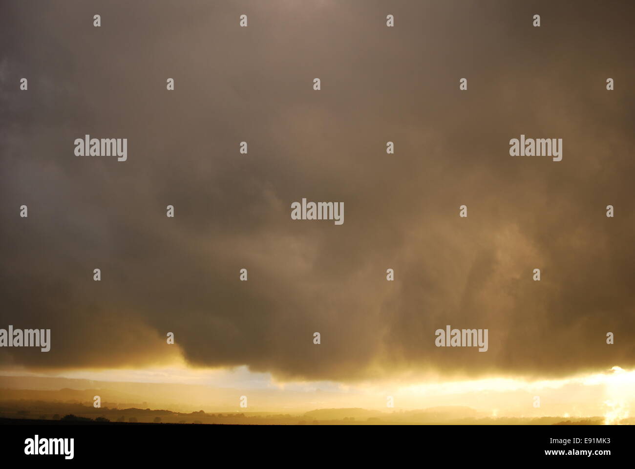 thundery clouds in the evening Stock Photo - Alamy