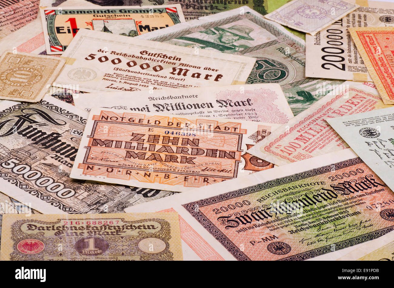 Money paper rare hi-res stock photography and images - Alamy