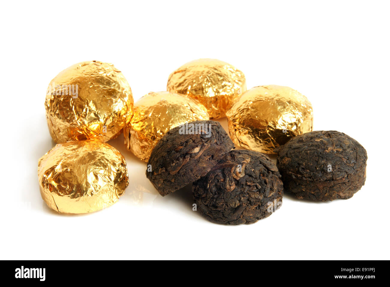 Pile traditional chinese pu hi-res stock photography and images - Alamy
