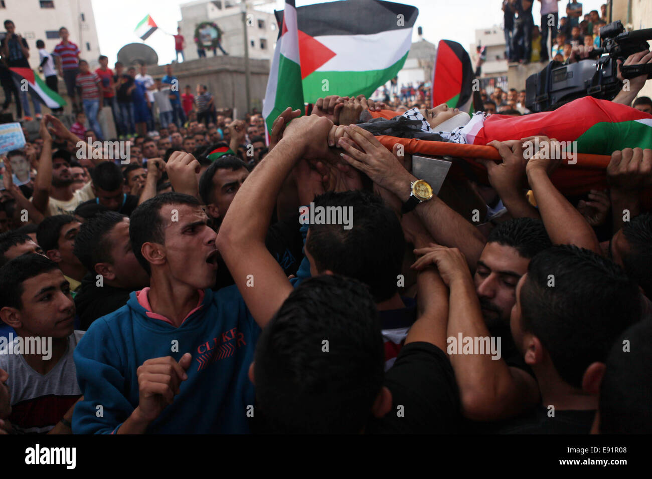 Beit laqiya west bank palestinian hi-res stock photography and images ...
