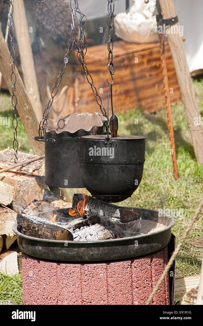 Fire coocking hi-res stock photography and images - Alamy