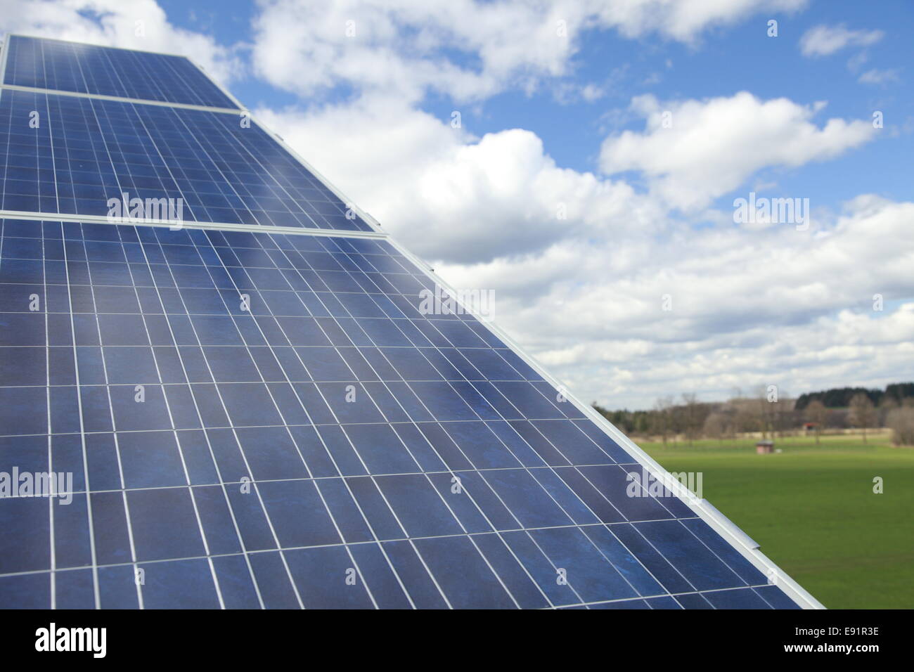 Solarpanel hi-res stock photography and images - Alamy