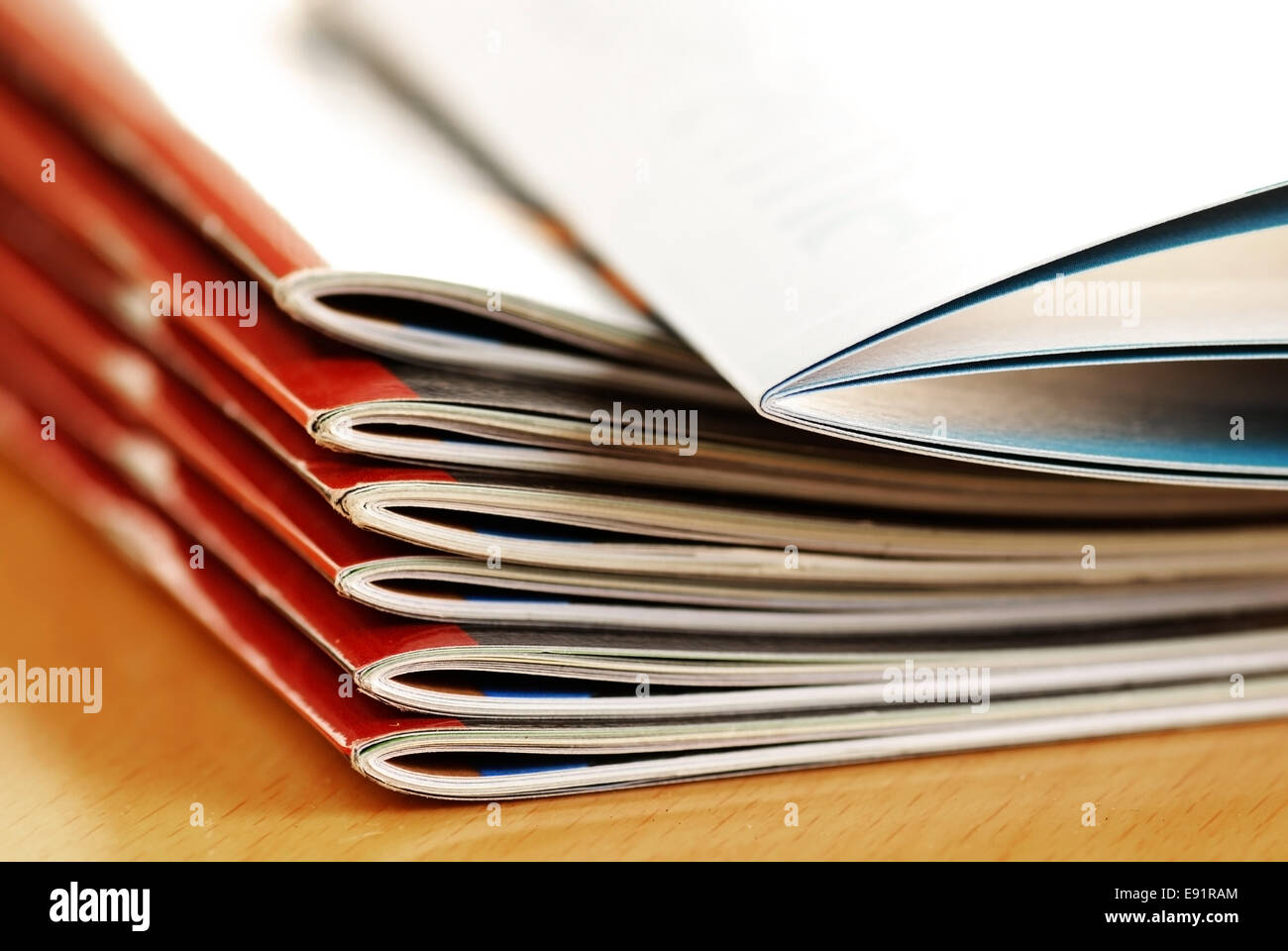 Stamp magazines hi-res stock photography and images - Alamy