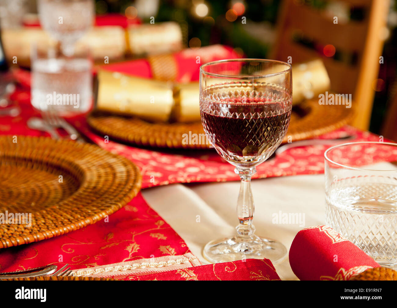 English table setting hi-res stock photography and images - Alamy
