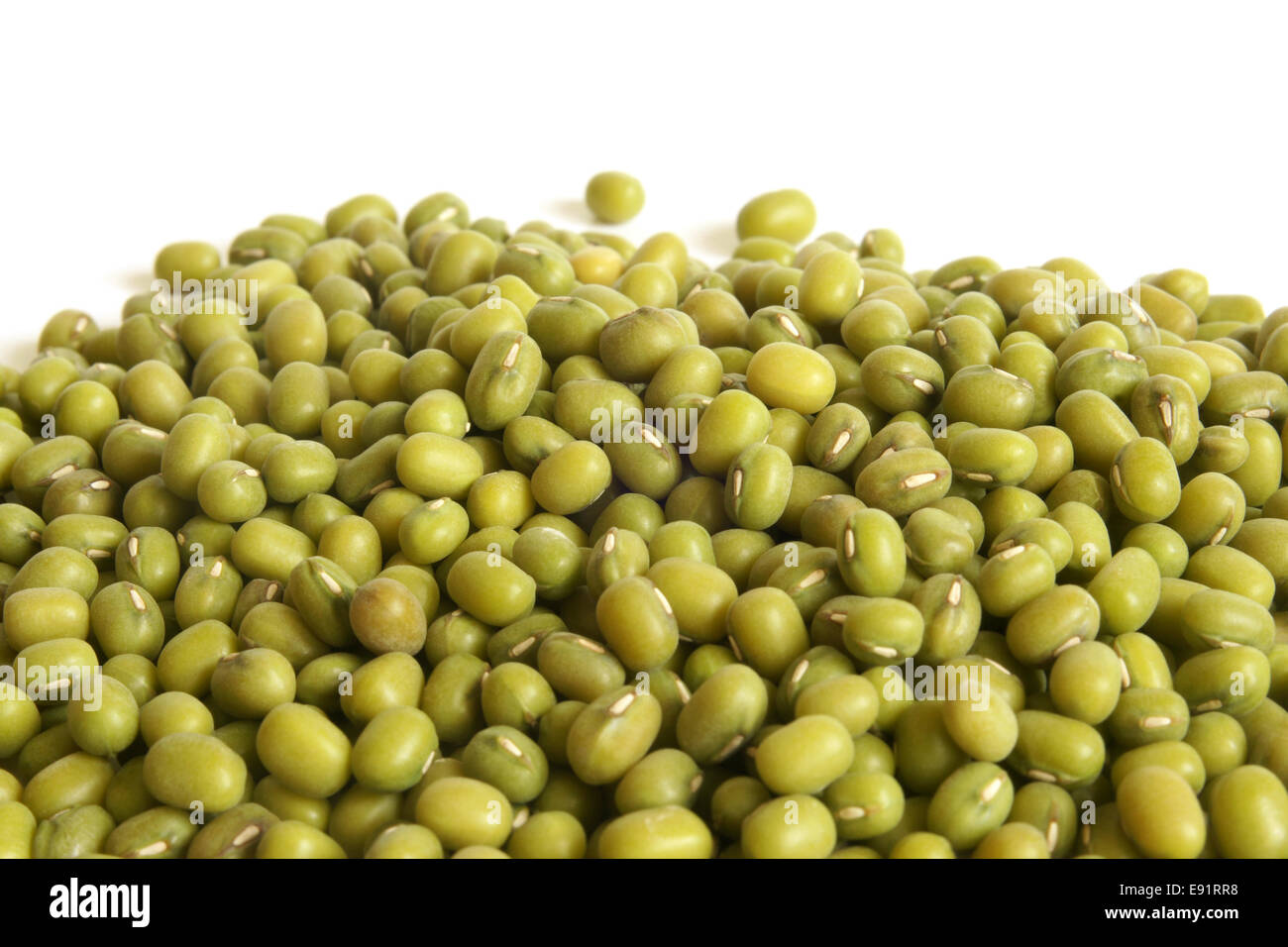 Small pea beans hi-res stock photography and images - Alamy