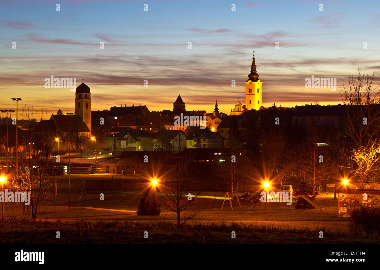 Dusk town hi-res stock photography and images - Alamy