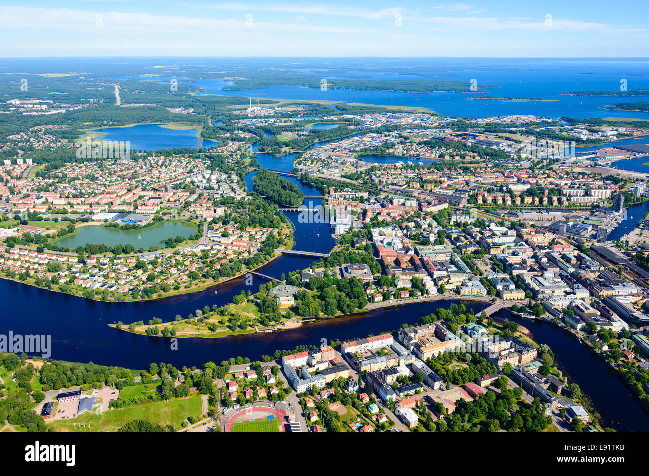 Busy town hi-res stock photography and images - Alamy