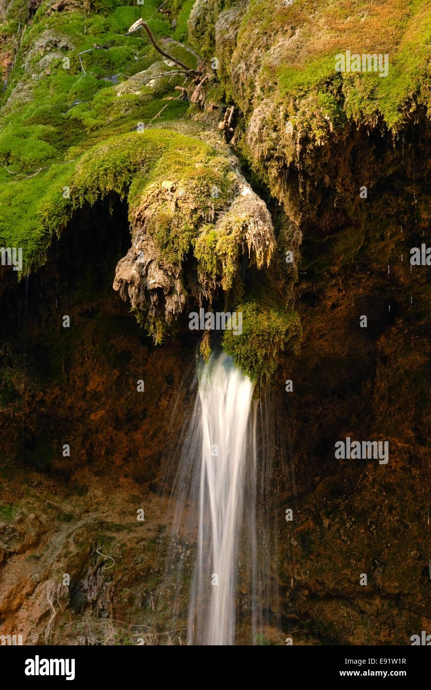 Pure spring cave hi-res stock photography and images - Alamy