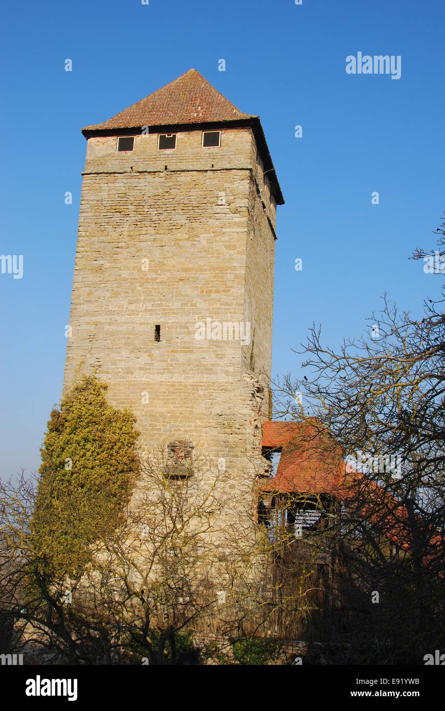 Schloss burg ritter hi-res stock photography and images - Alamy