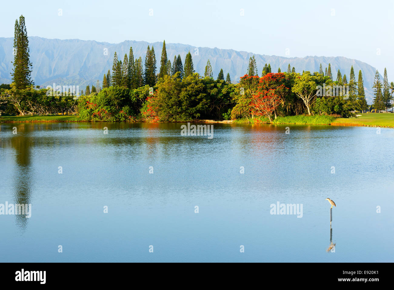 Na Pali mountains and lake Stock Photo - Alamy