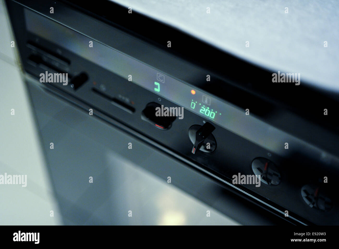 Display of an electric stove Stock Photo - Alamy