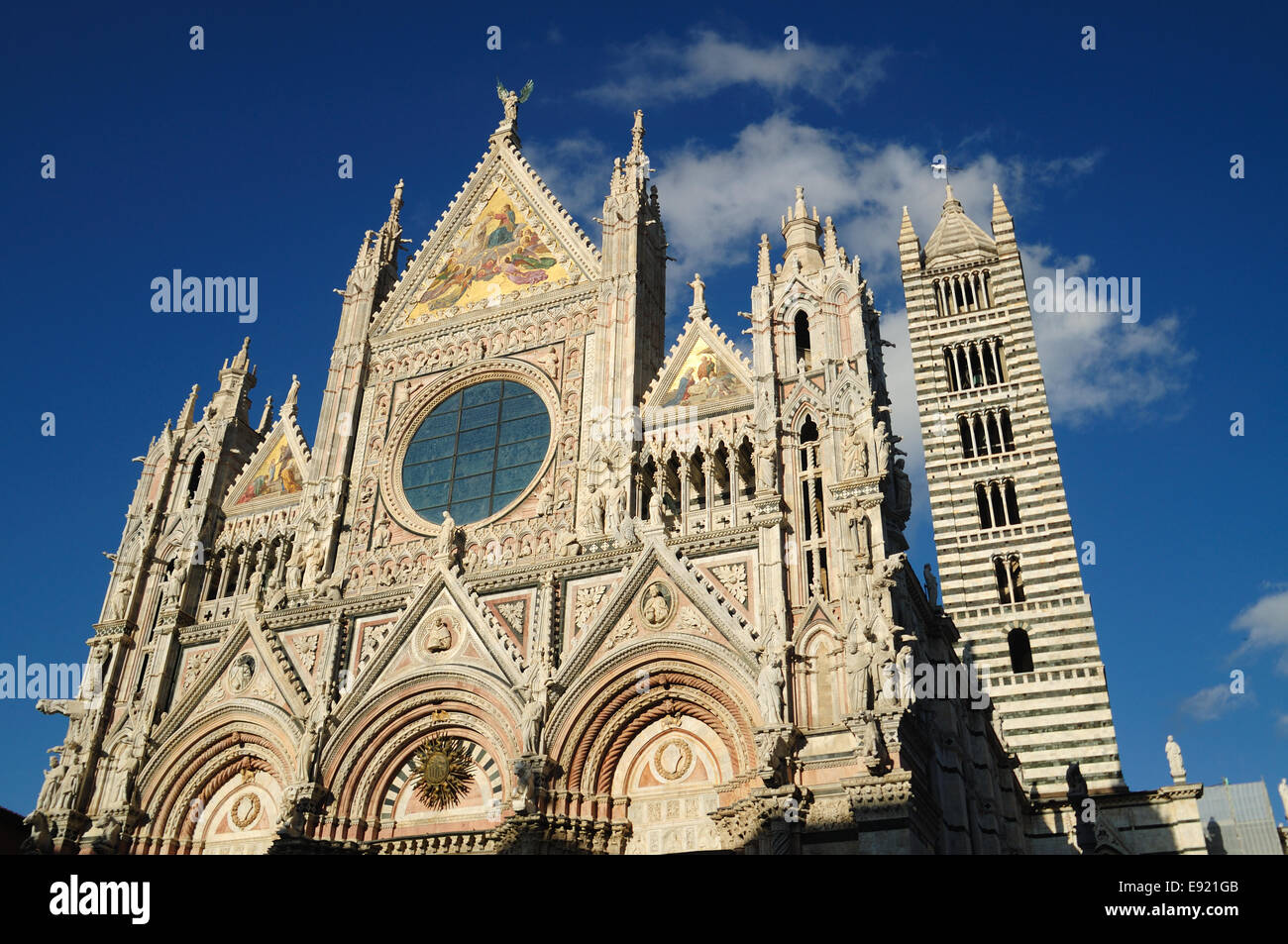 Duomo siena hi-res stock photography and images - Alamy