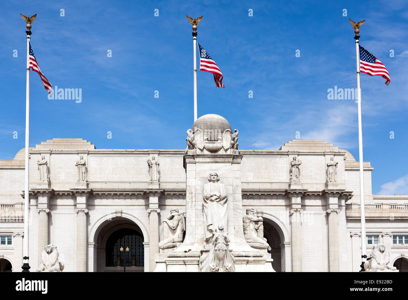 Columbus Fountain Union Station Washington dc Stock Photo - Alamy