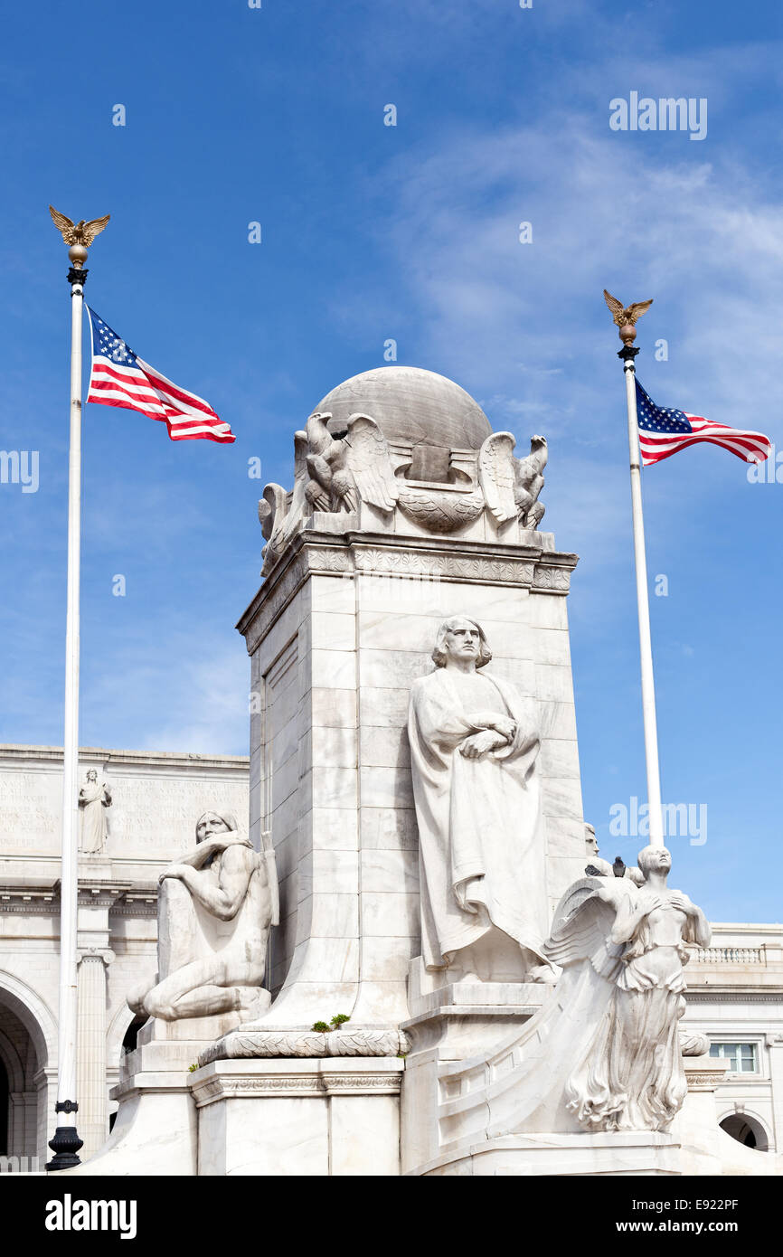 Columbus Fountain Union Station Washington dc Stock Photo - Alamy