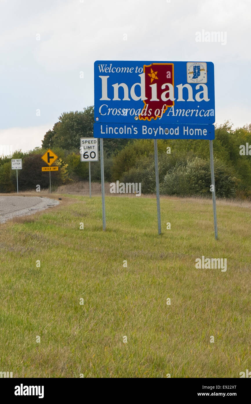 State line sign hi-res stock photography and images - Alamy