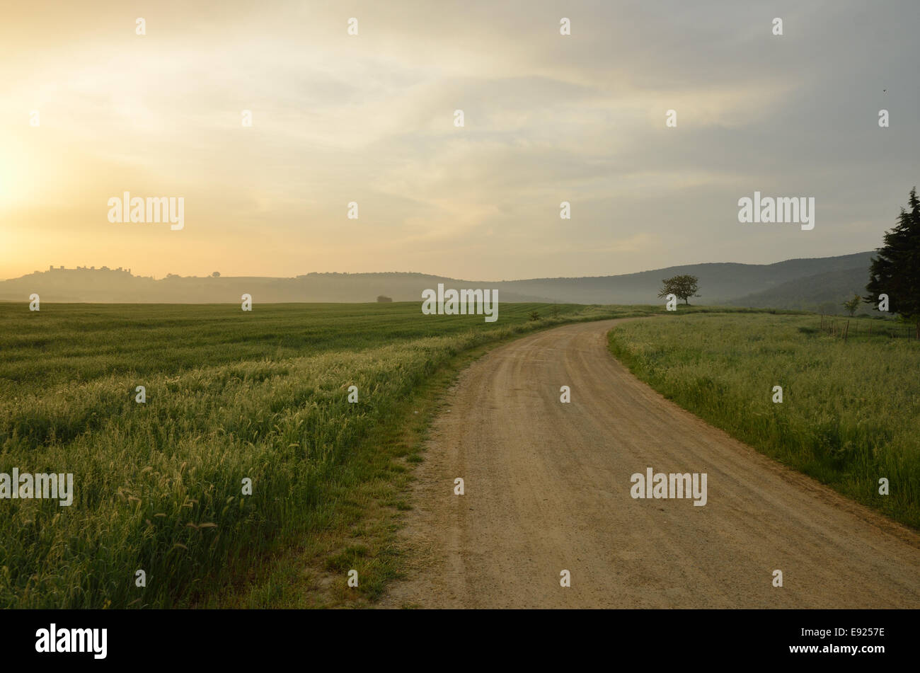 Black and white sun rise hi-res stock photography and images - Alamy