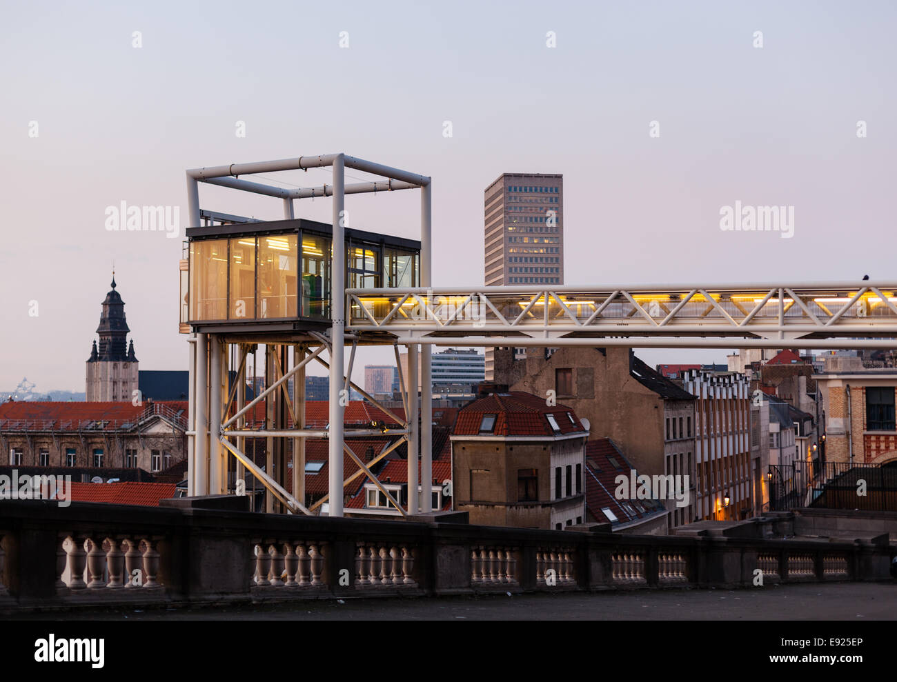Marollen Lift in Brussels at dusk Stock Photo - Alamy