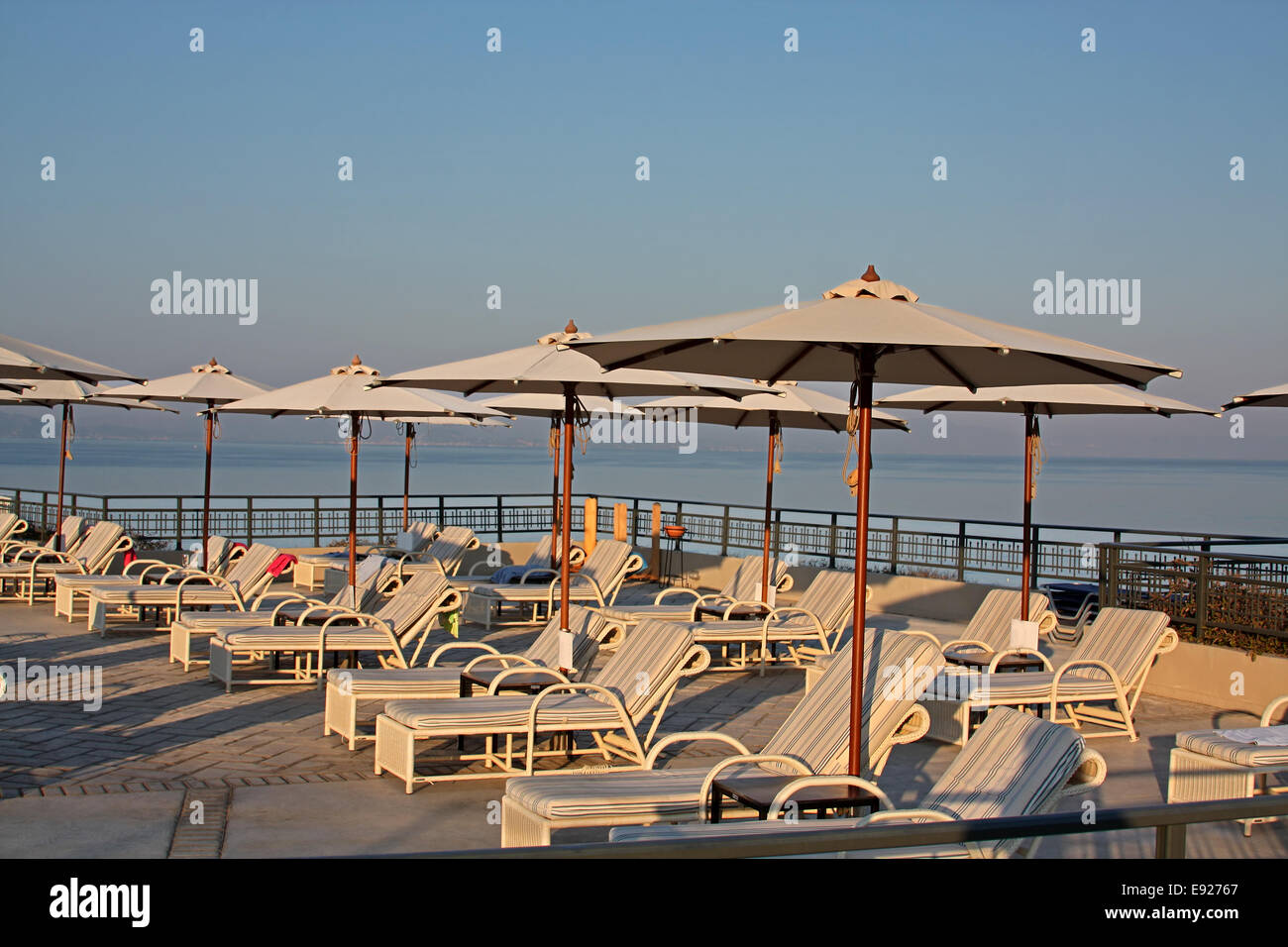 Luxury hotel - pool and sea Stock Photo - Alamy