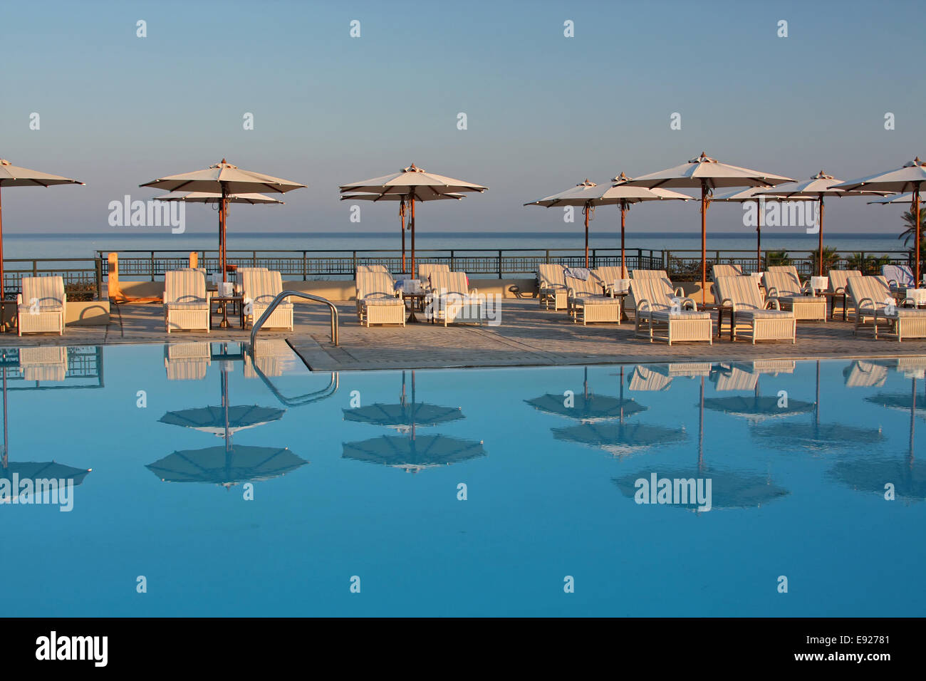Wealthy pool hi-res stock photography and images - Alamy
