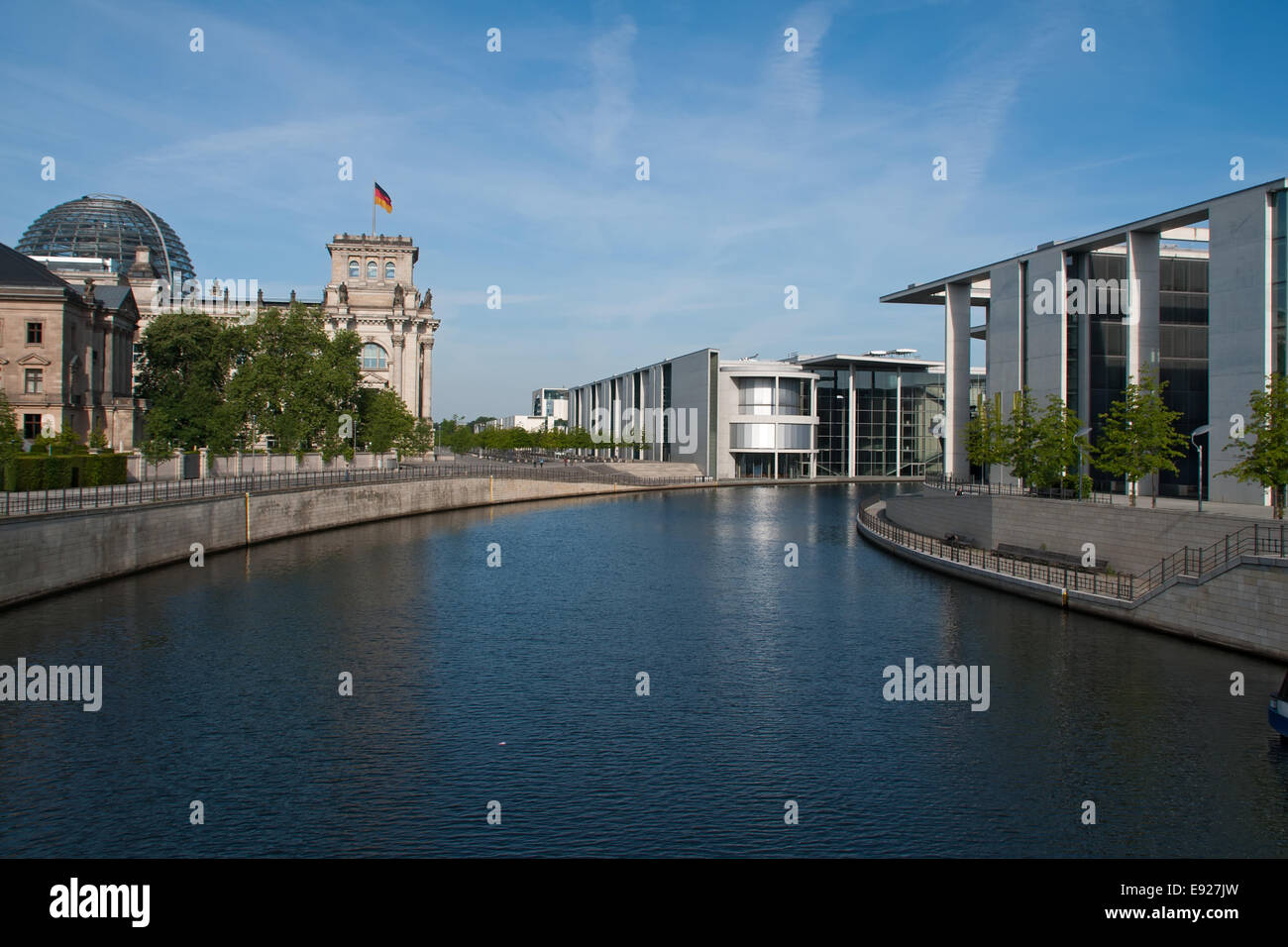 Europaeische union buildings hi-res stock photography and images - Alamy