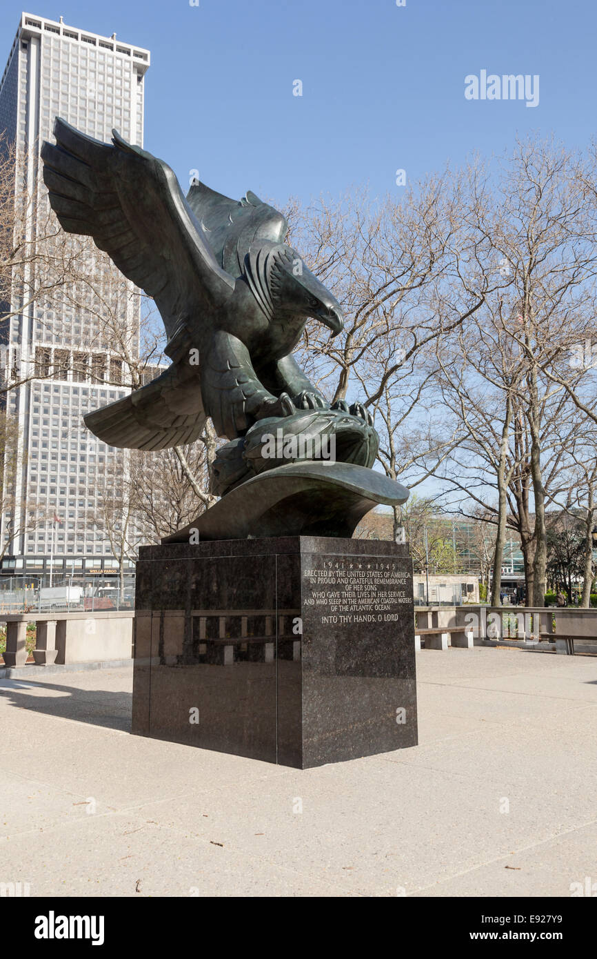 Eagle statue battery park manhattan hi-res stock photography and images ...