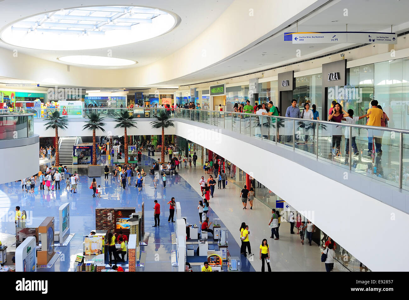 SM Mall of Asia Stock Photo - Alamy