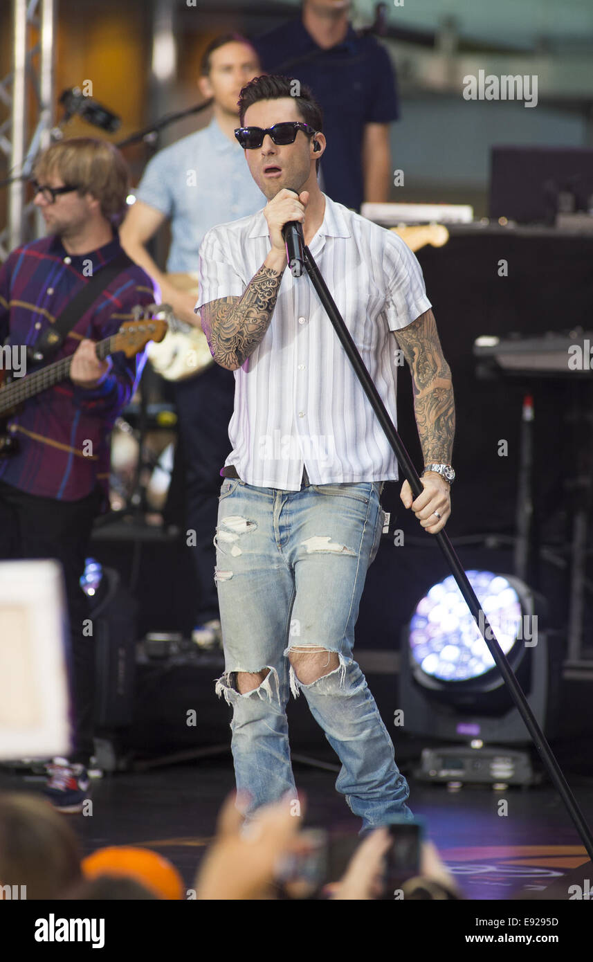New York City, NY, USA. Adam Levine of Maroon 5 in Concert on NBC's ...