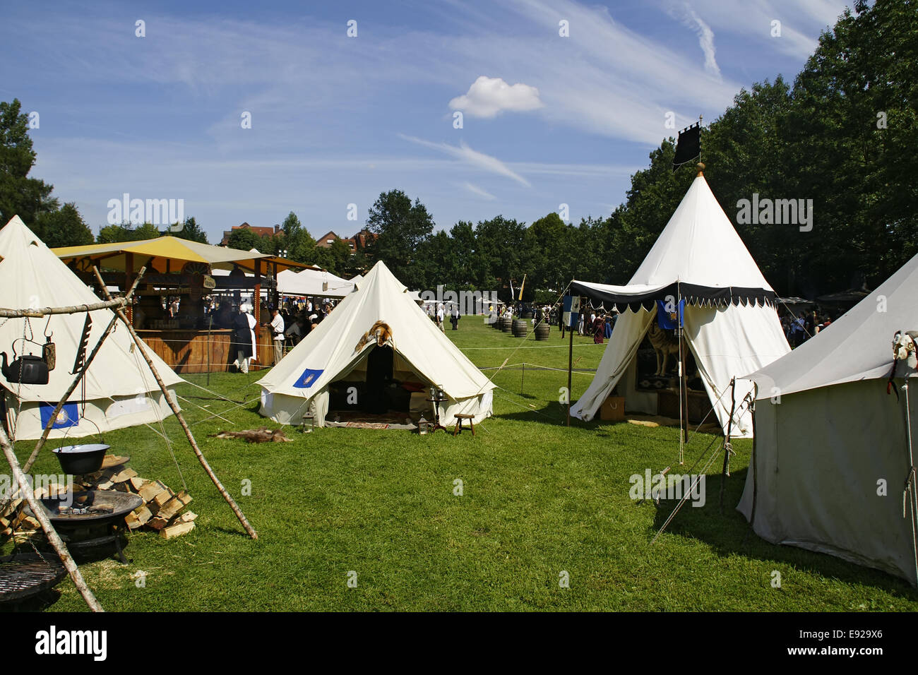 Middle ages camp Stock Photo - Alamy