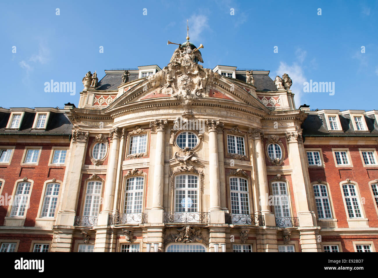 The castle of Muenster, Germany Stock Photo - Alamy