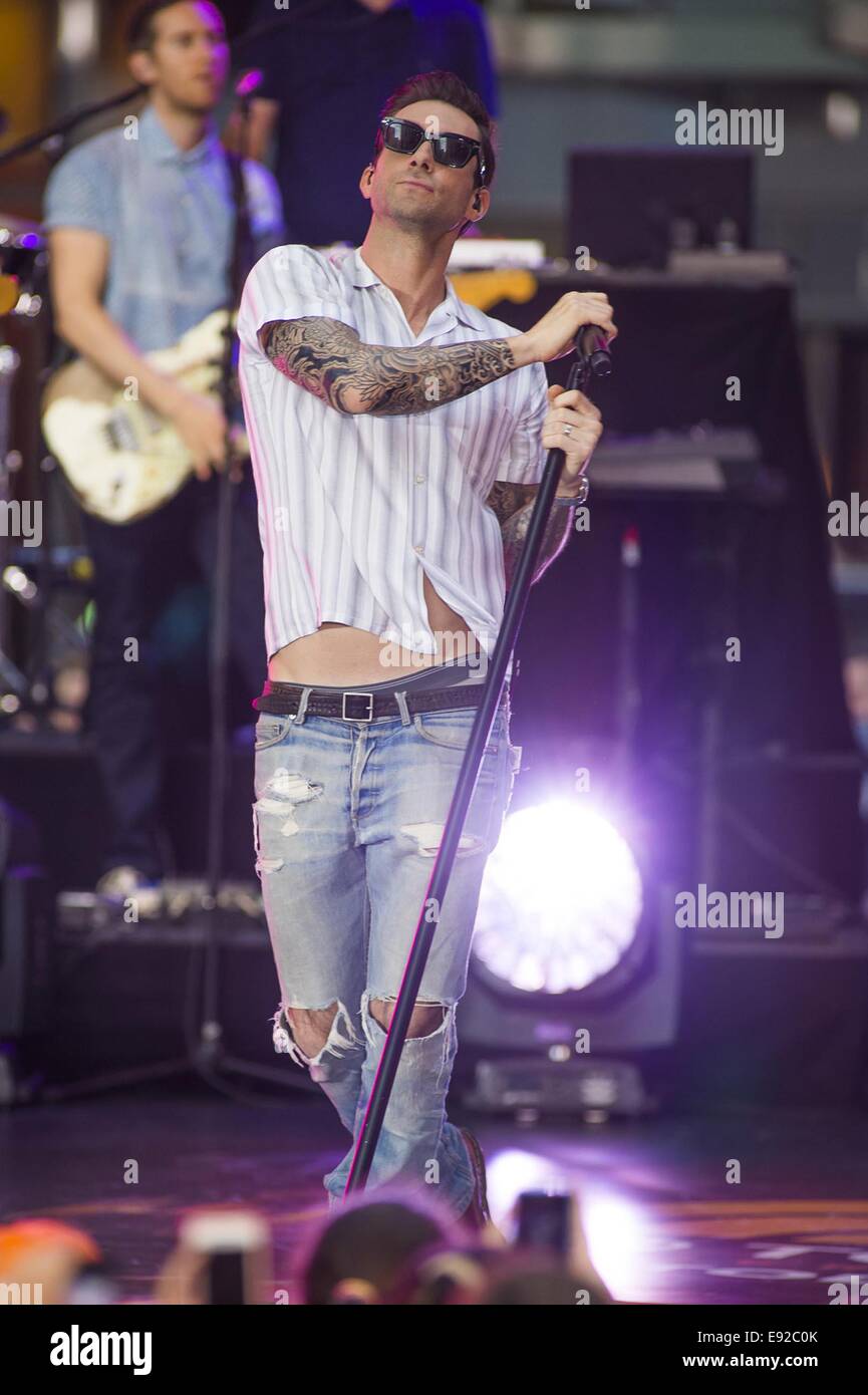New York City, NY, USA. Adam Levine of Maroon 5 in Concert on NBC's ...
