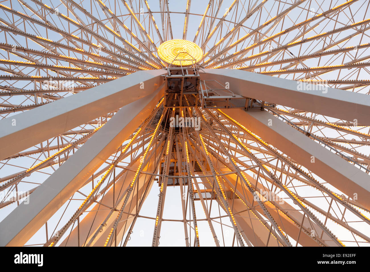 Detail of large ferris wheel Stock Photo - Alamy