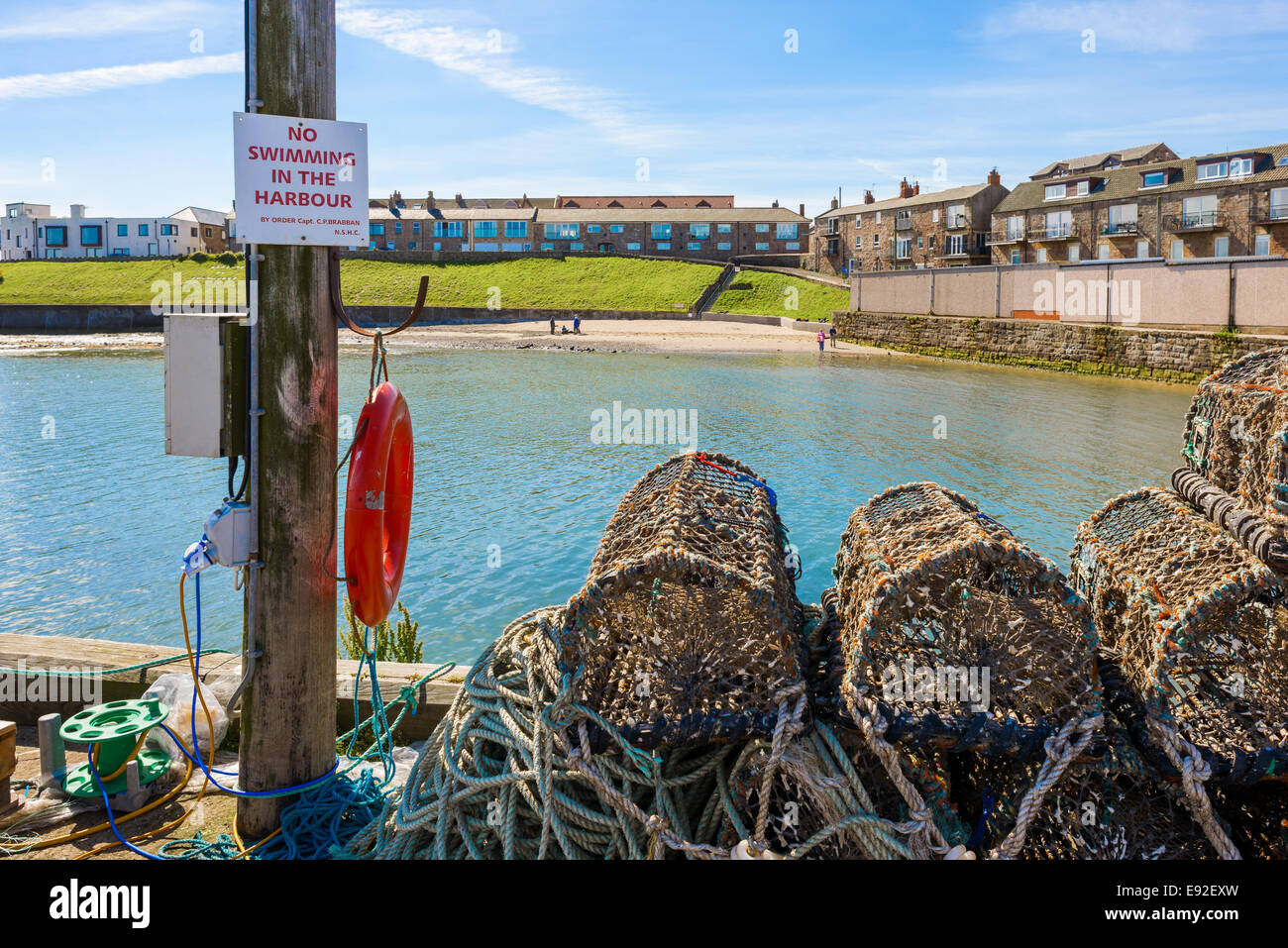 Warning sign on jetty hi-res stock photography and images - Alamy