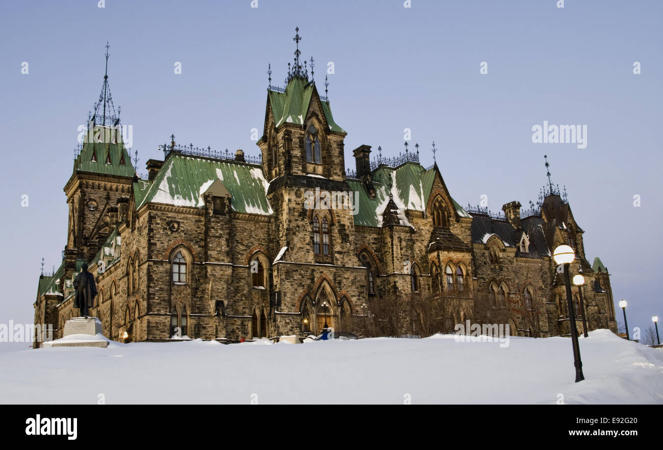 Hill east block hi-res stock photography and images - Alamy