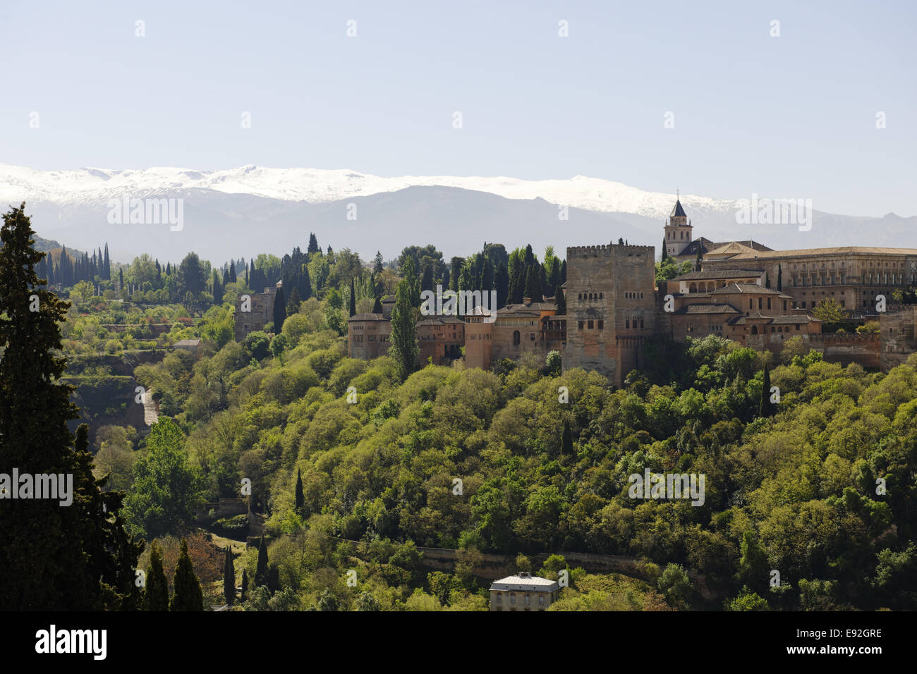 Alhambra palast hi-res stock photography and images - Alamy