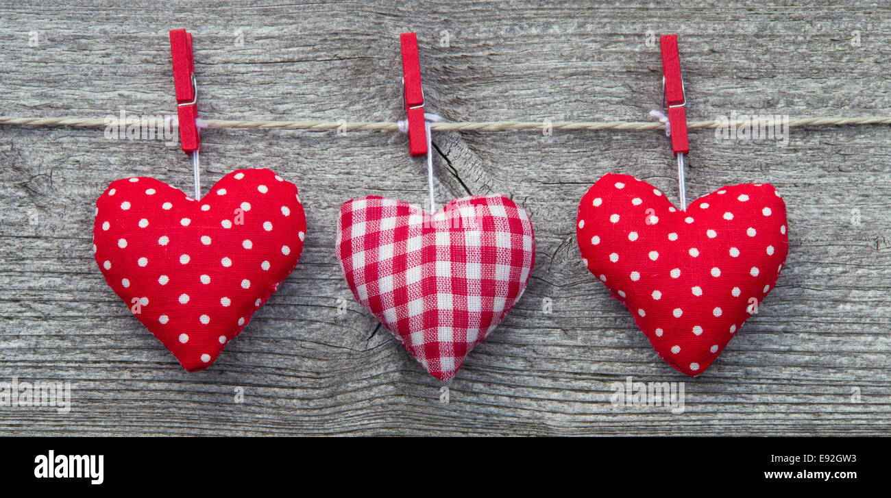 Drei rote herzen hi-res stock photography and images - Alamy