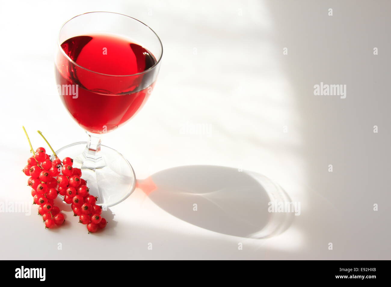 Red currant wine Stock Photo - Alamy