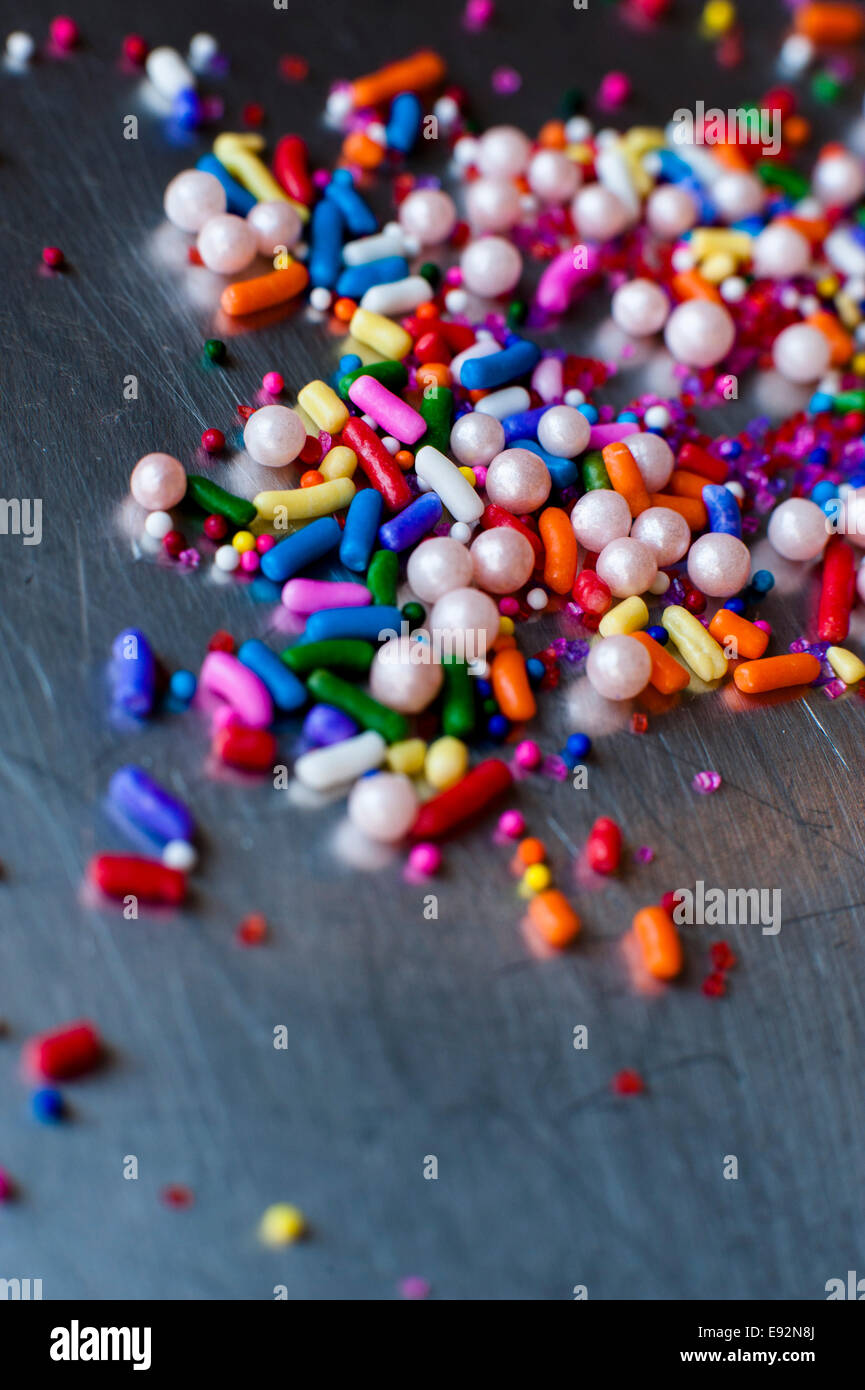 Colorful candy sprinkles hi-res stock photography and images - Alamy