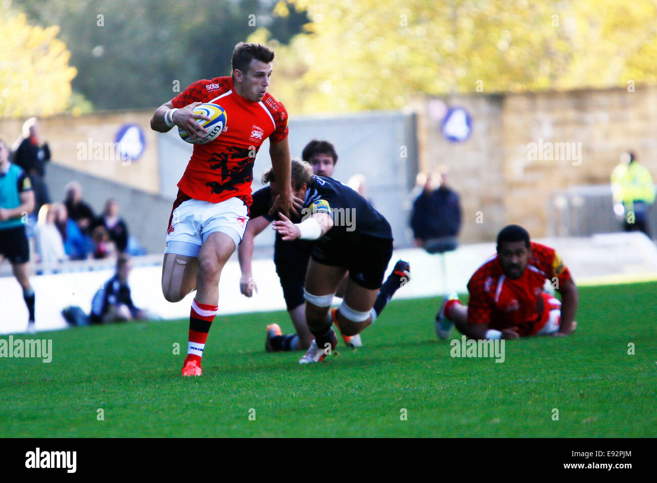 Kassam Stadium Job name: rugby Notes: Aviva Premiership: London Welsh ...