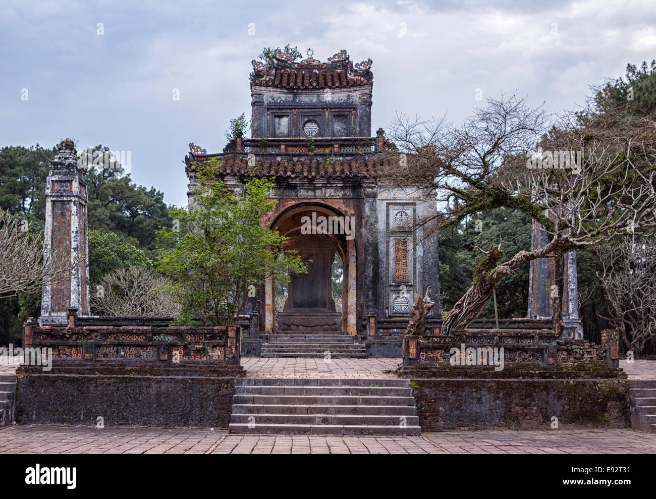 Tu doc mausoleum hi-res stock photography and images - Alamy