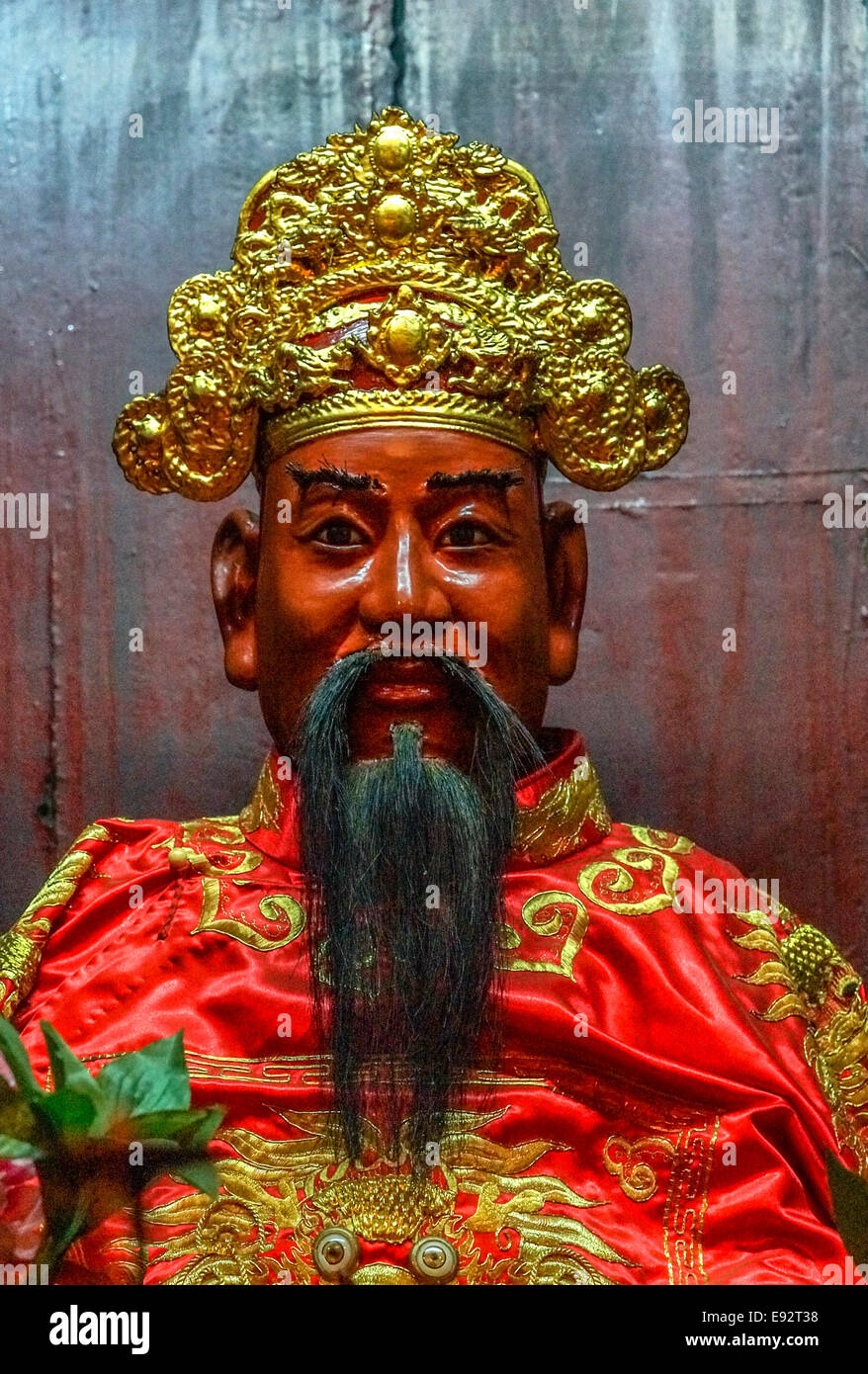 Tran hung dao statue hi-res stock photography and images - Alamy