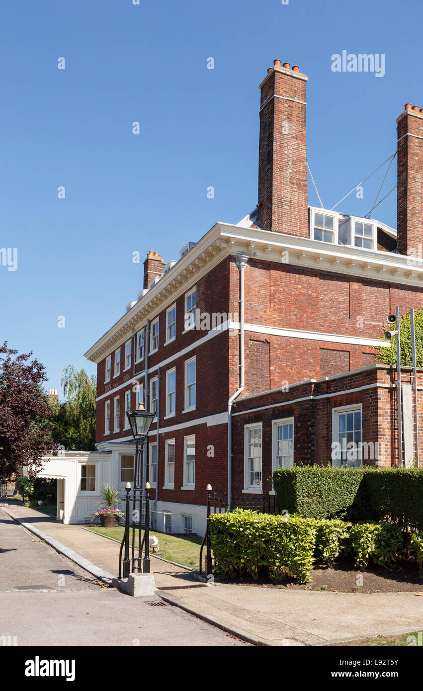 Georgian dockyard hi-res stock photography and images - Alamy