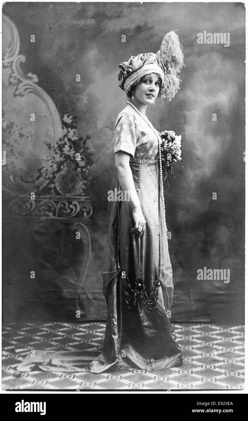 1880s fashion hi-res stock photography and images - Alamy