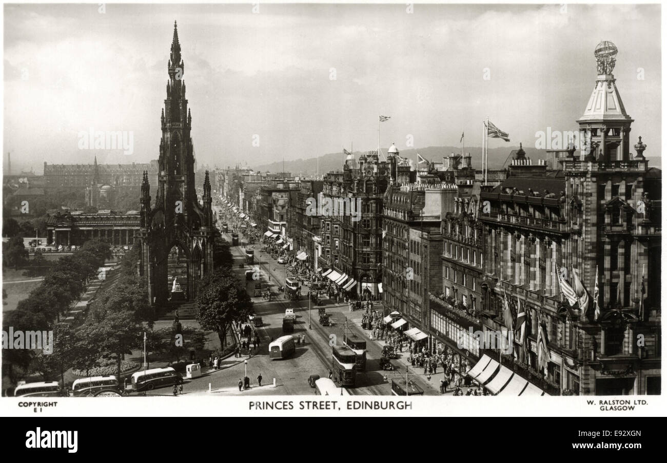 Princes street edinburgh 1950s hi-res stock photography and images - Alamy