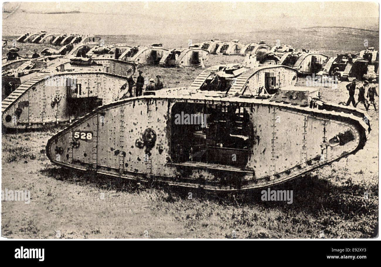 World war tanks british hi-res stock photography and images - Alamy