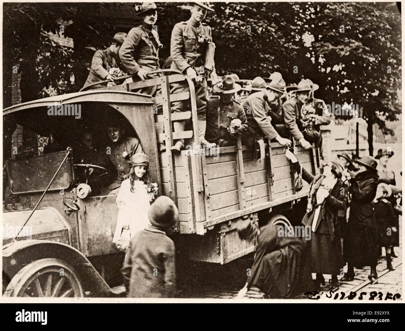 French soldiers wwi hi-res stock photography and images - Alamy