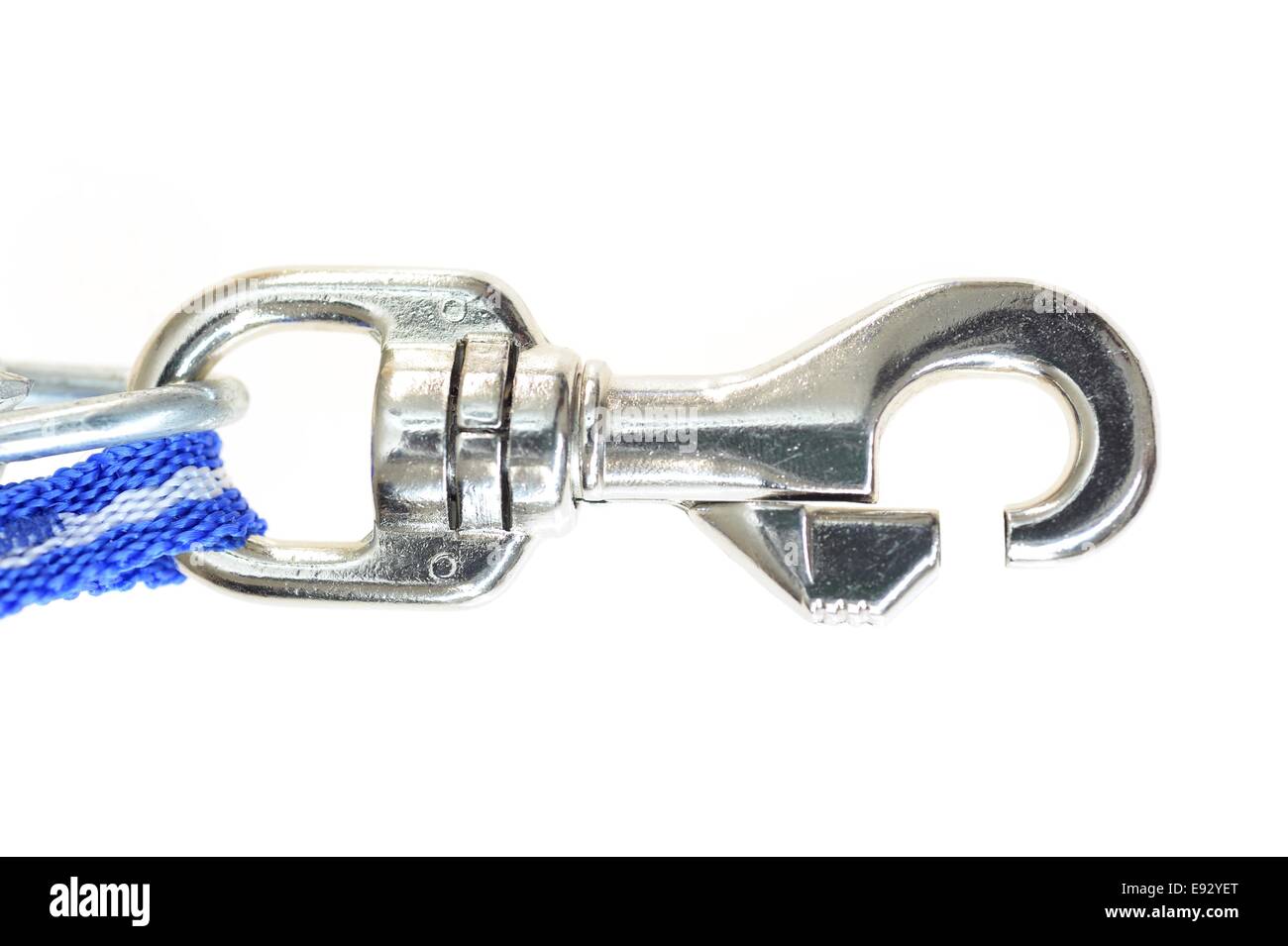 A close up shot of a chain clip Stock Photo - Alamy