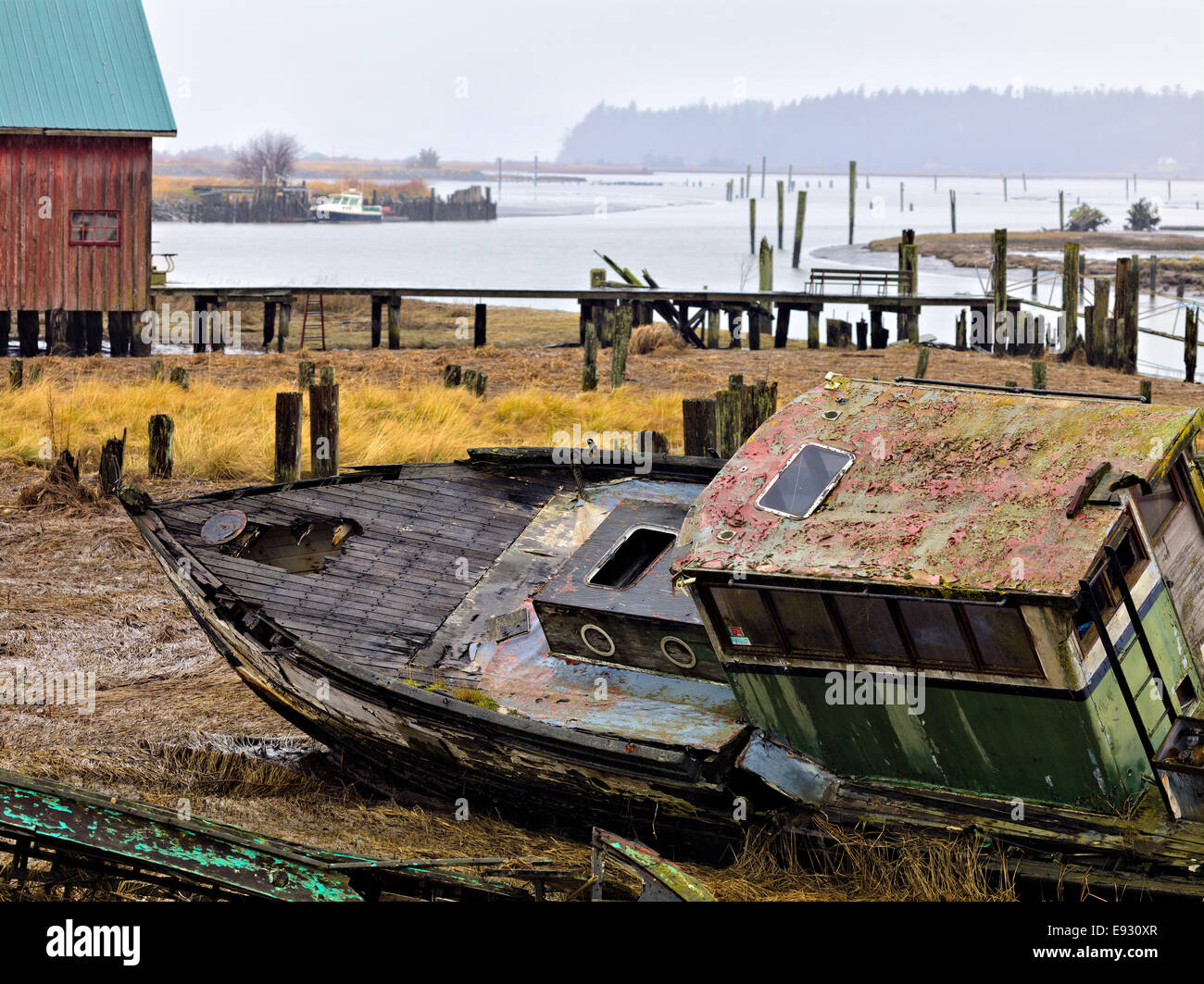 Decay vessel hi-res stock photography and images - Alamy